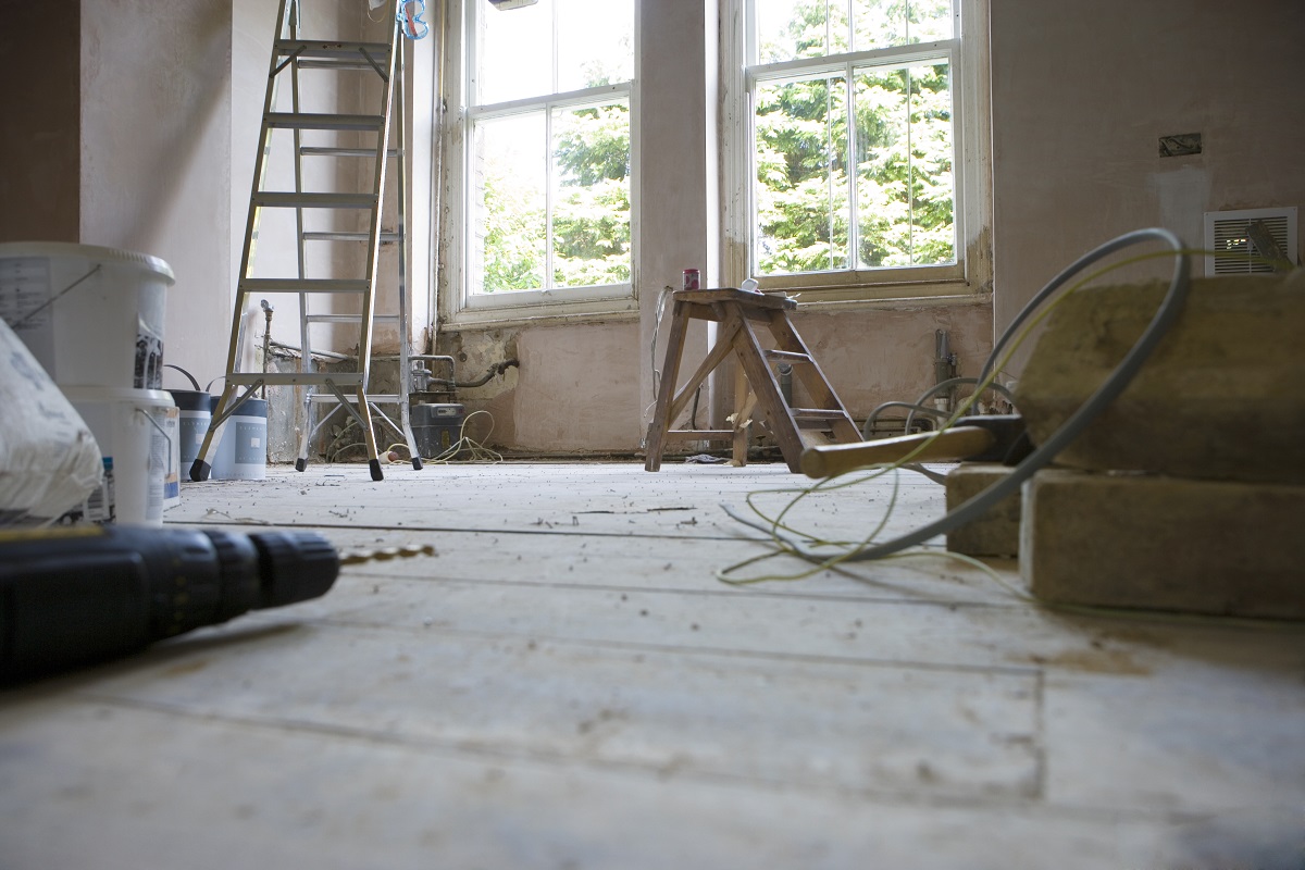 5 köbméteres konténer felújításkor: hol húzódik a határ az „elég” és a ...